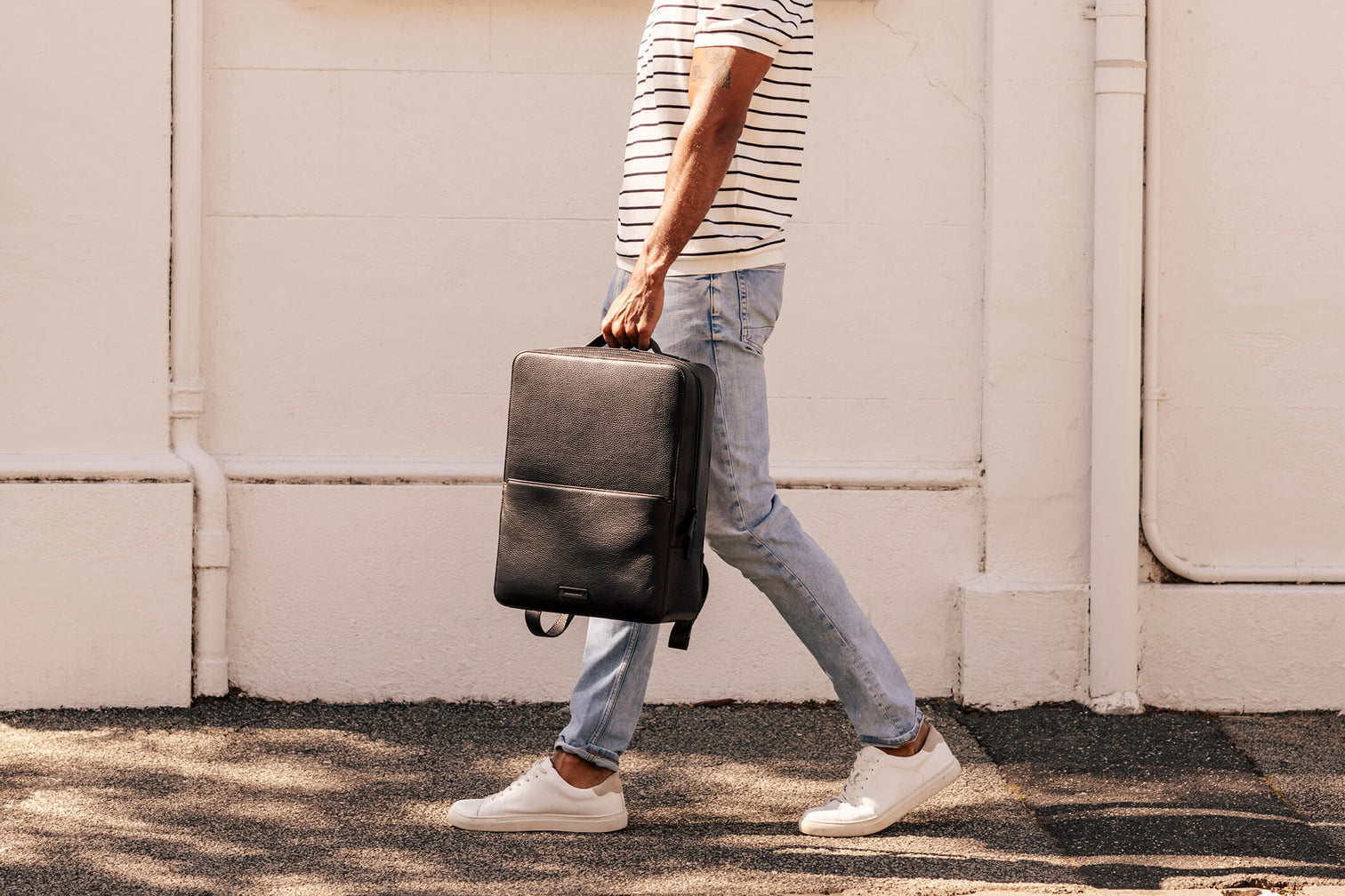 Kinnon x Fressko x Lapoche – K I N N O N